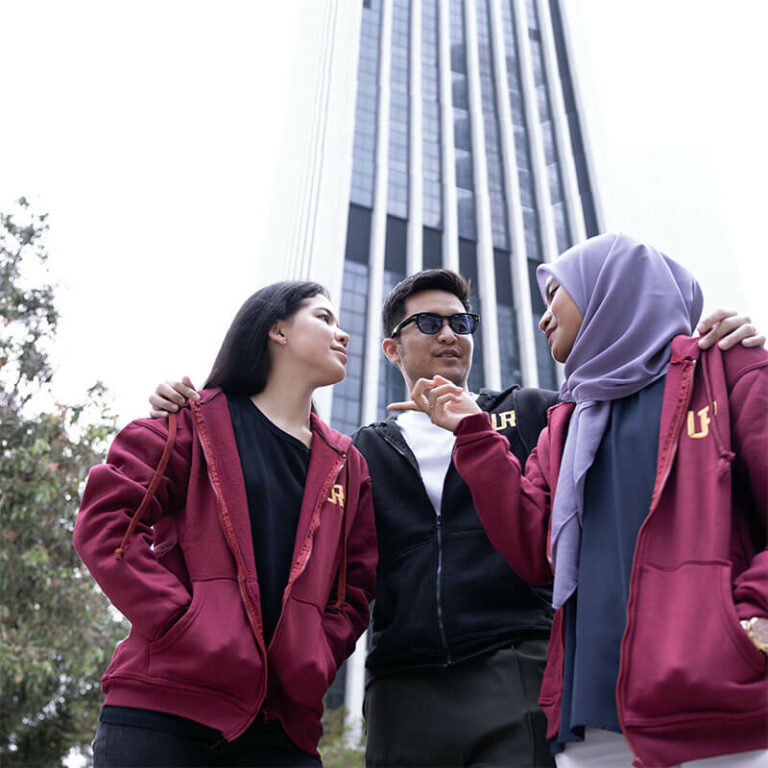 UNIRAZAK International Students – Malaysia Study